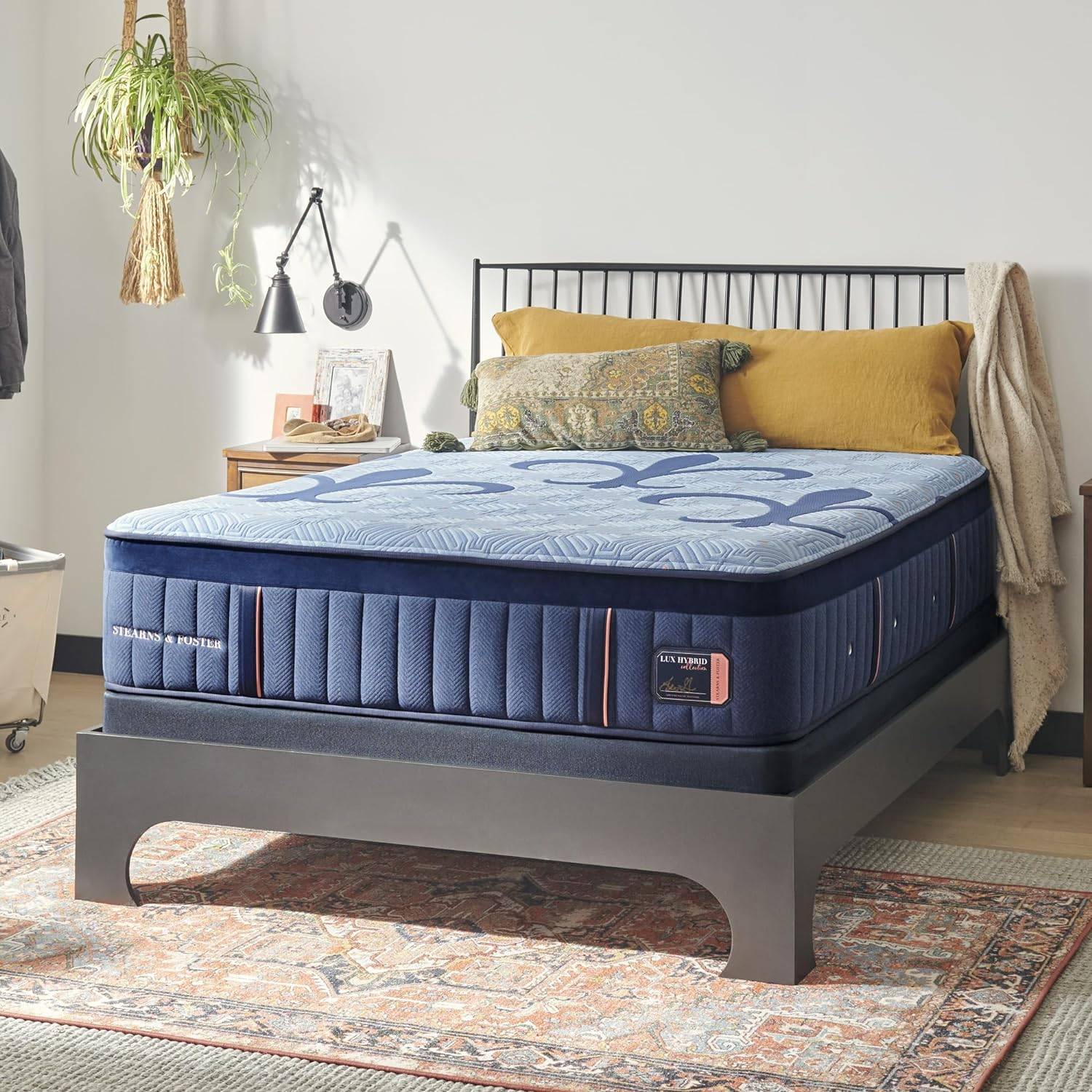Stearns And Foster Lux Hybrid Firm Mattress Review